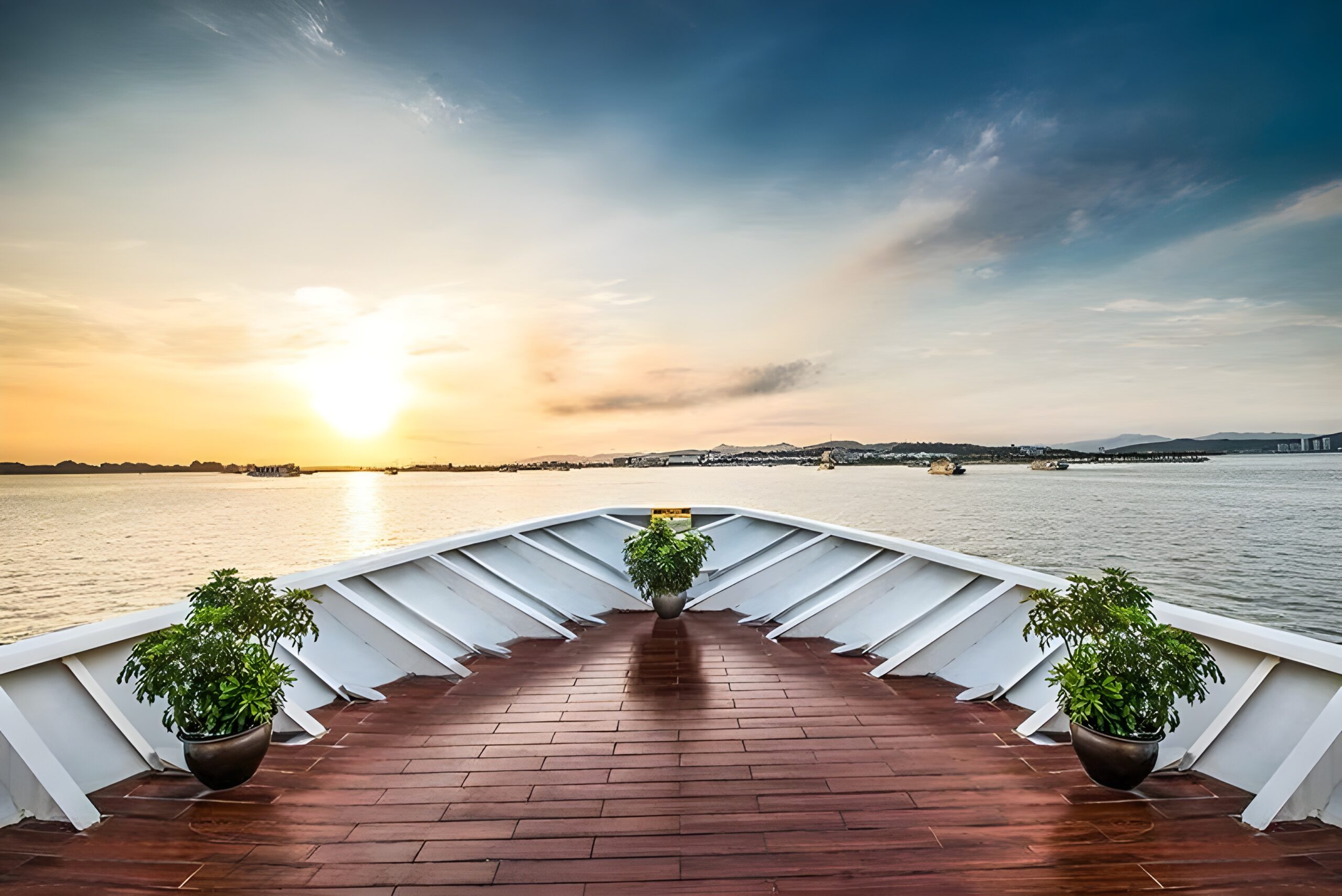 Halong Bay Cruises Booking Site from Verdure Lotus Cruises.